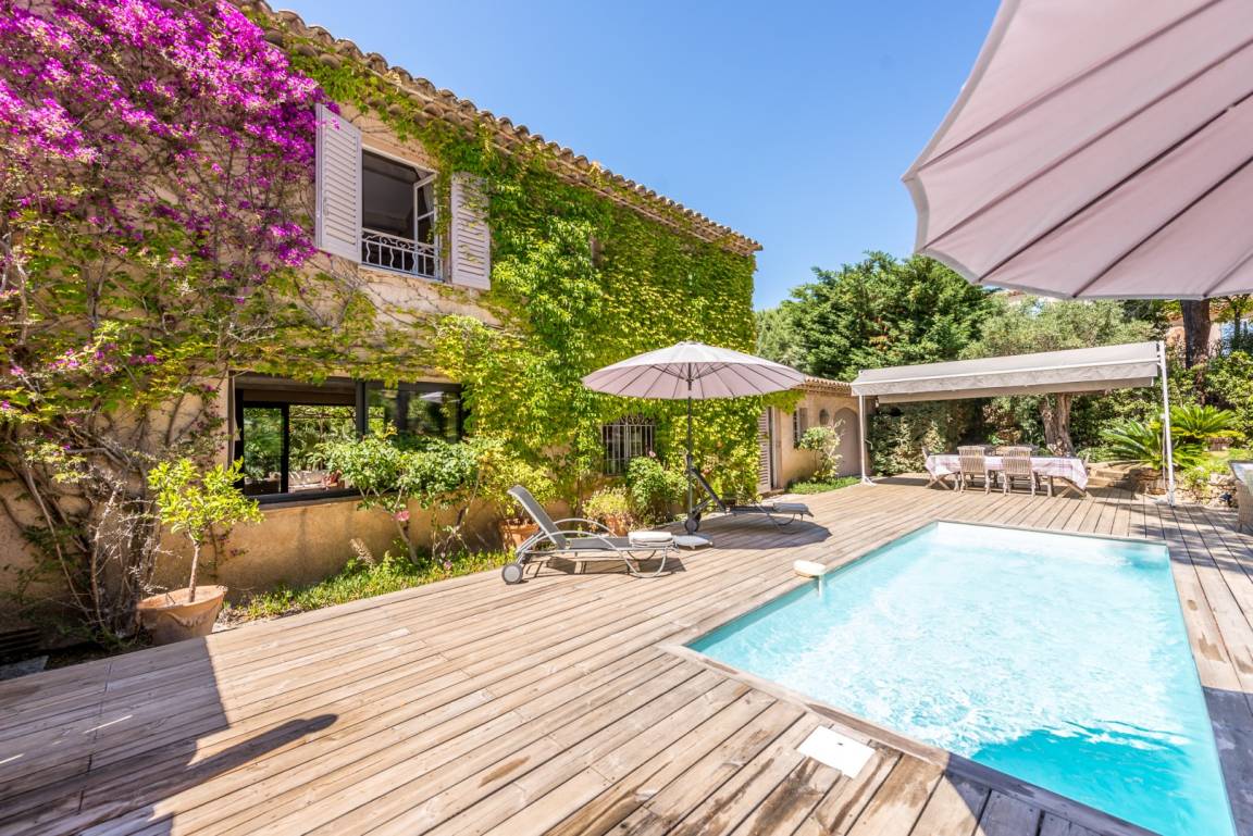 180 M² Villa ∙ 3 Bedrooms ∙ 6 Guests - Sainte-Maxime