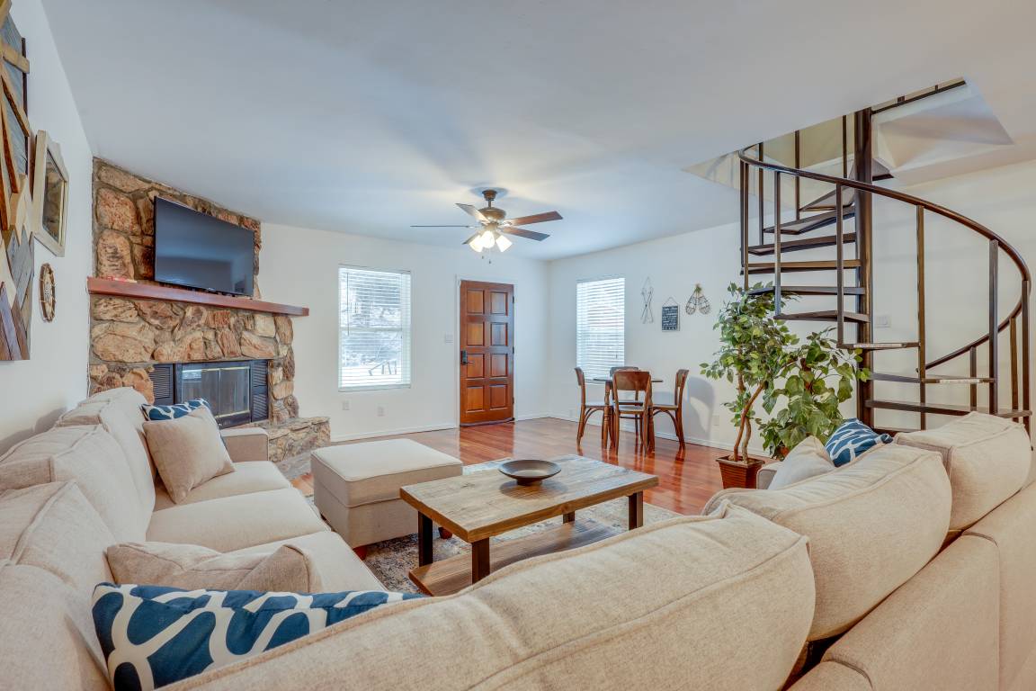 232 M² House ∙ 4 Bedrooms ∙ 11 Guests - Red River, NM
