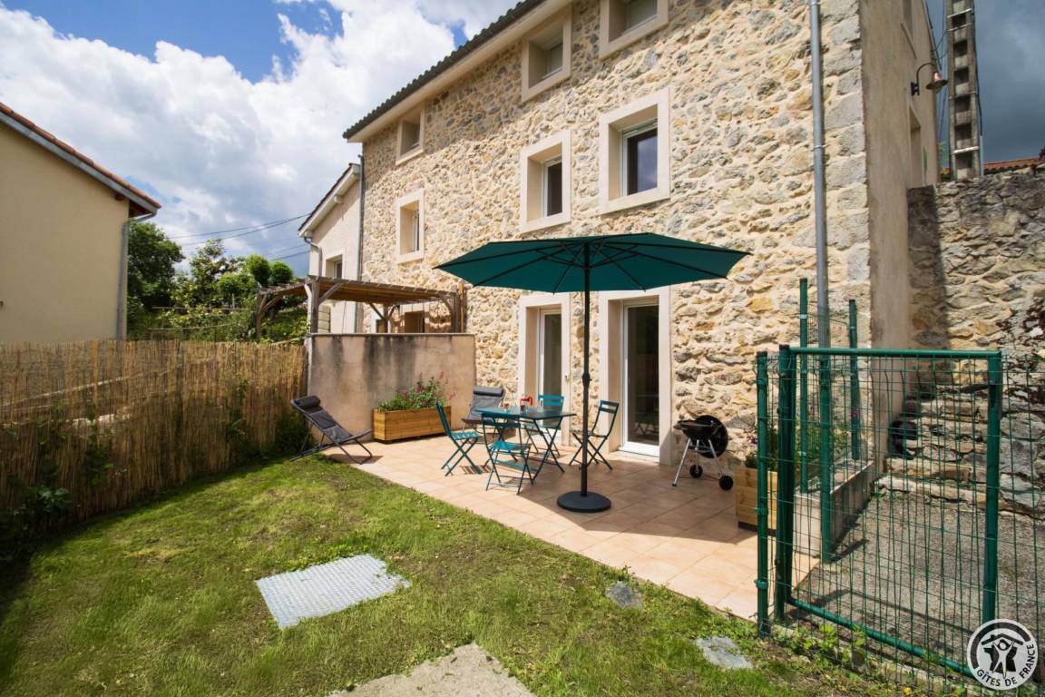 60 M² Gîte ∙ 2 Chambres ∙ 4 Personnes - Ariège