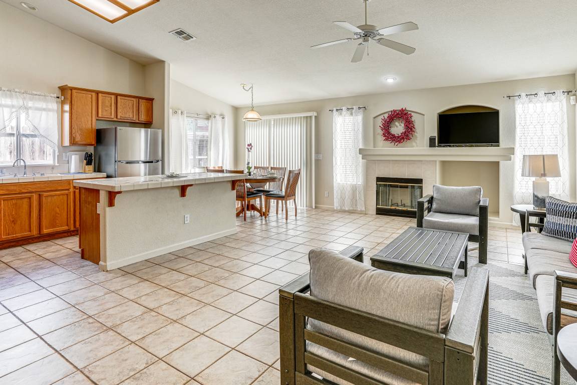 171 M² House ∙ 4 Bedrooms ∙ 8 Guests - Vallejo, CA