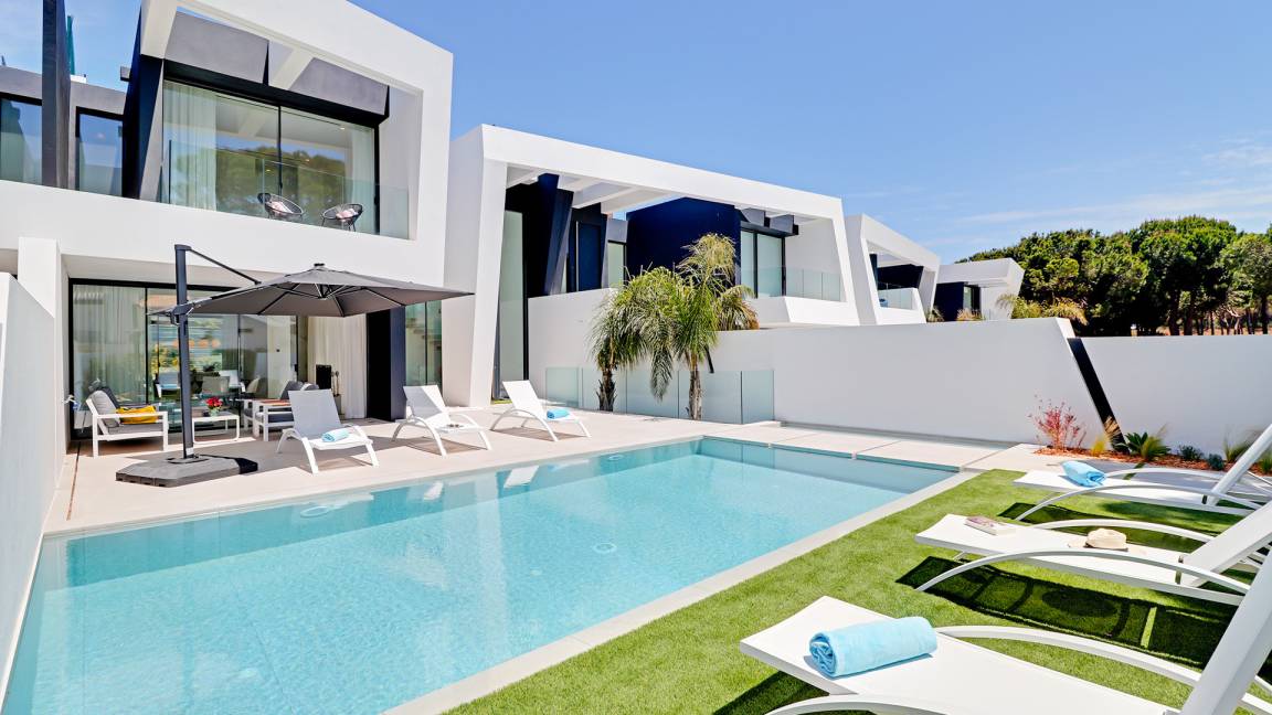 440 M² Villa ∙ 5 Bedrooms ∙ 10 Guests - Vilamoura