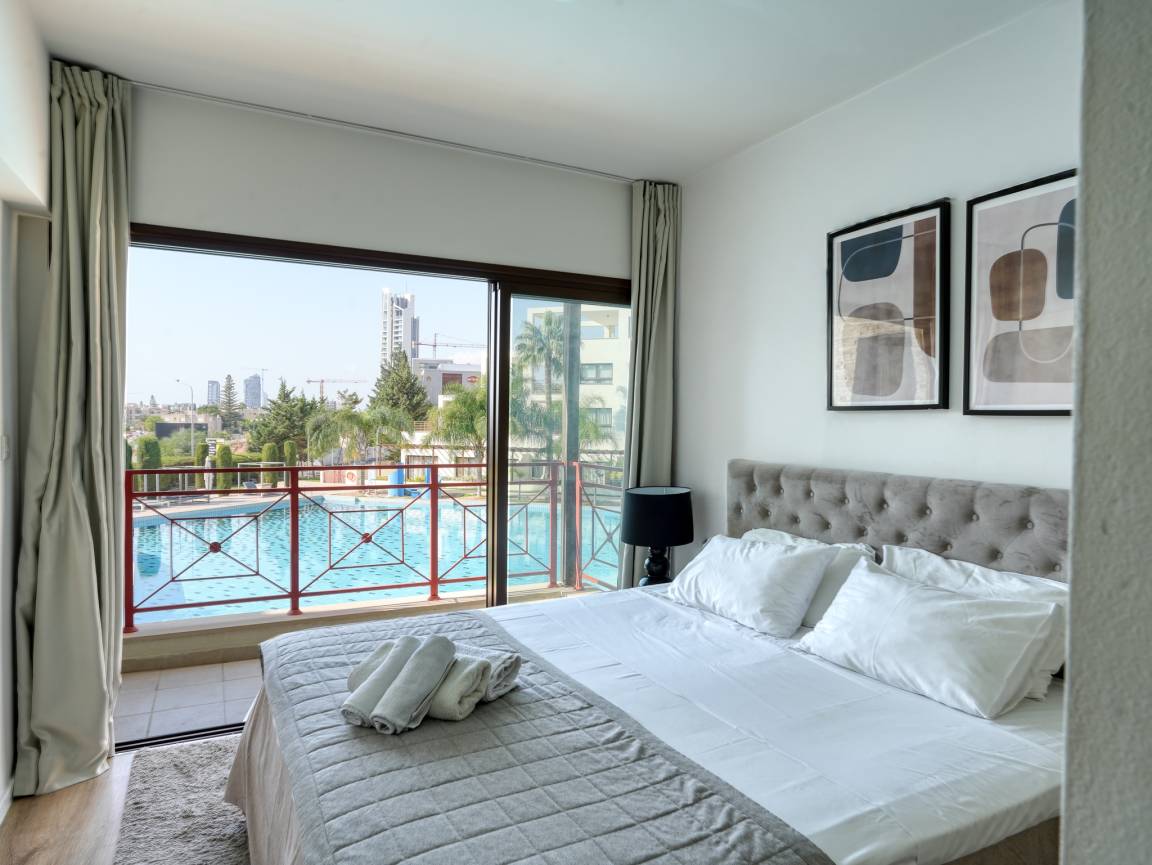 110 M² Villa ∙ 3 Bedrooms ∙ 8 Guests - Limassol