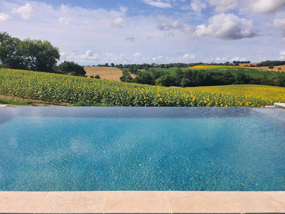 300 M² Maison De Vacances ∙ 5 Chambres ∙ 14 Personnes - Gimont