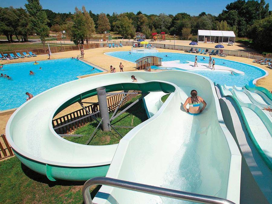 24 M² Caravan ∙ 2 Bedrooms ∙ 4 Guests - La Forêt-Fouesnant