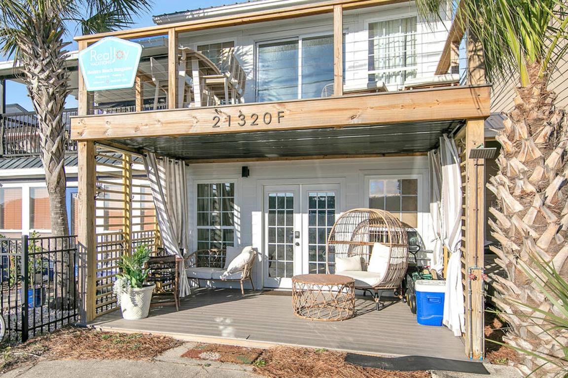 131 M² House ∙ 2 Bedrooms ∙ 9 Guests - Rosemary Beach, FL