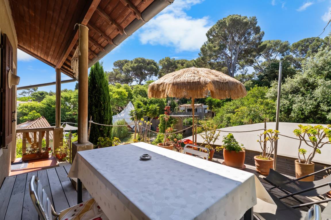 40 M² Bed & Breakfast ∙ 3 Gäste - Sanary-sur-Mer