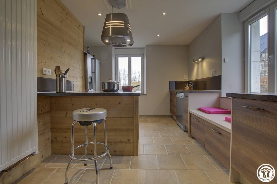 110 M² Gîte ∙ 3 Chambres ∙ 6 Personnes - Hauteville-Lompnes