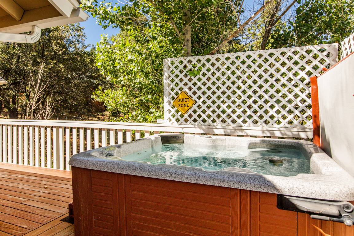 149 M² House ∙ 3 Bedrooms ∙ 6 Guests - Big Bear, CA