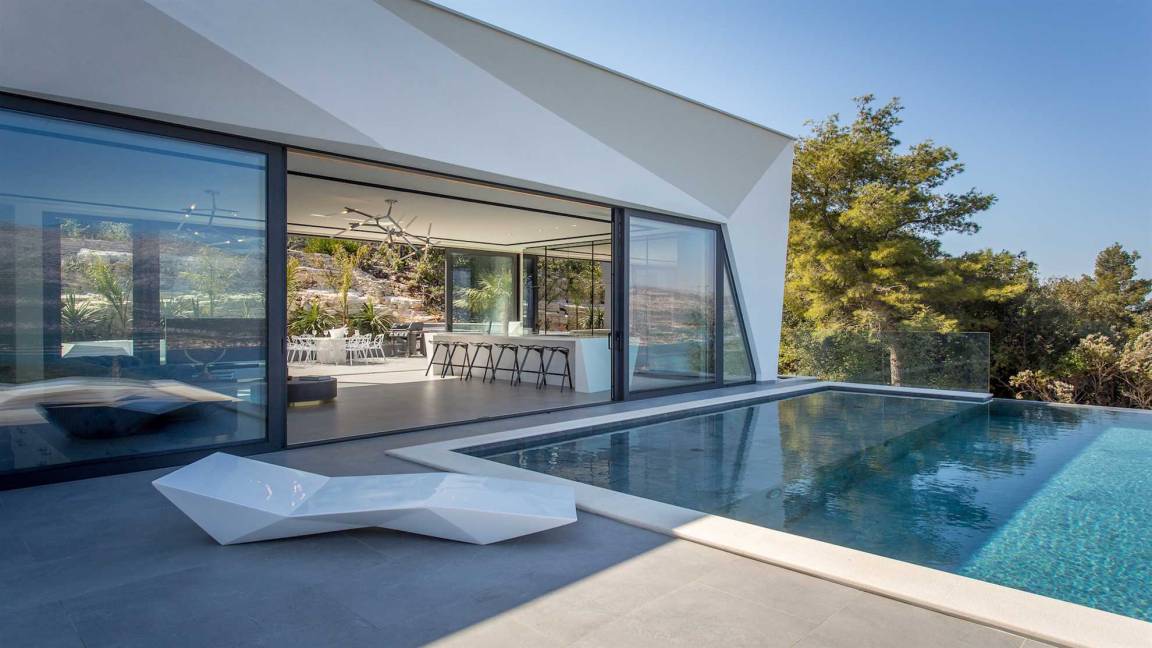 370 M² Villa ∙ 5 Makuuhuonetta ∙ 10 Vierasta - Korčula