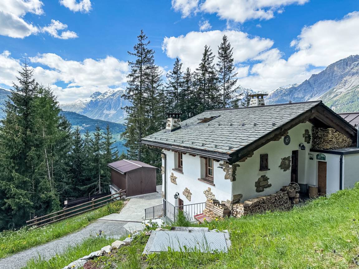 90 M² House ∙ 2 Bedrooms ∙ 4 Guests - Bormio