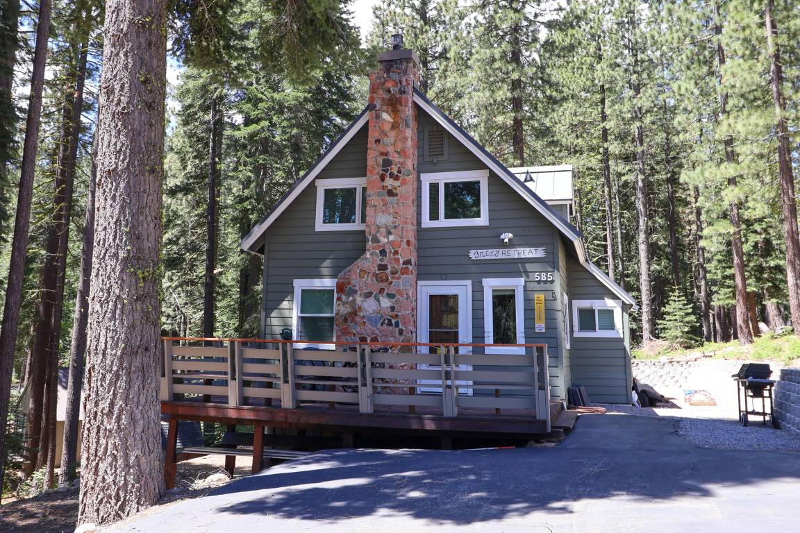 Cabin ∙ 3 Bedrooms ∙ 6 Guests - Tahoe City, CA