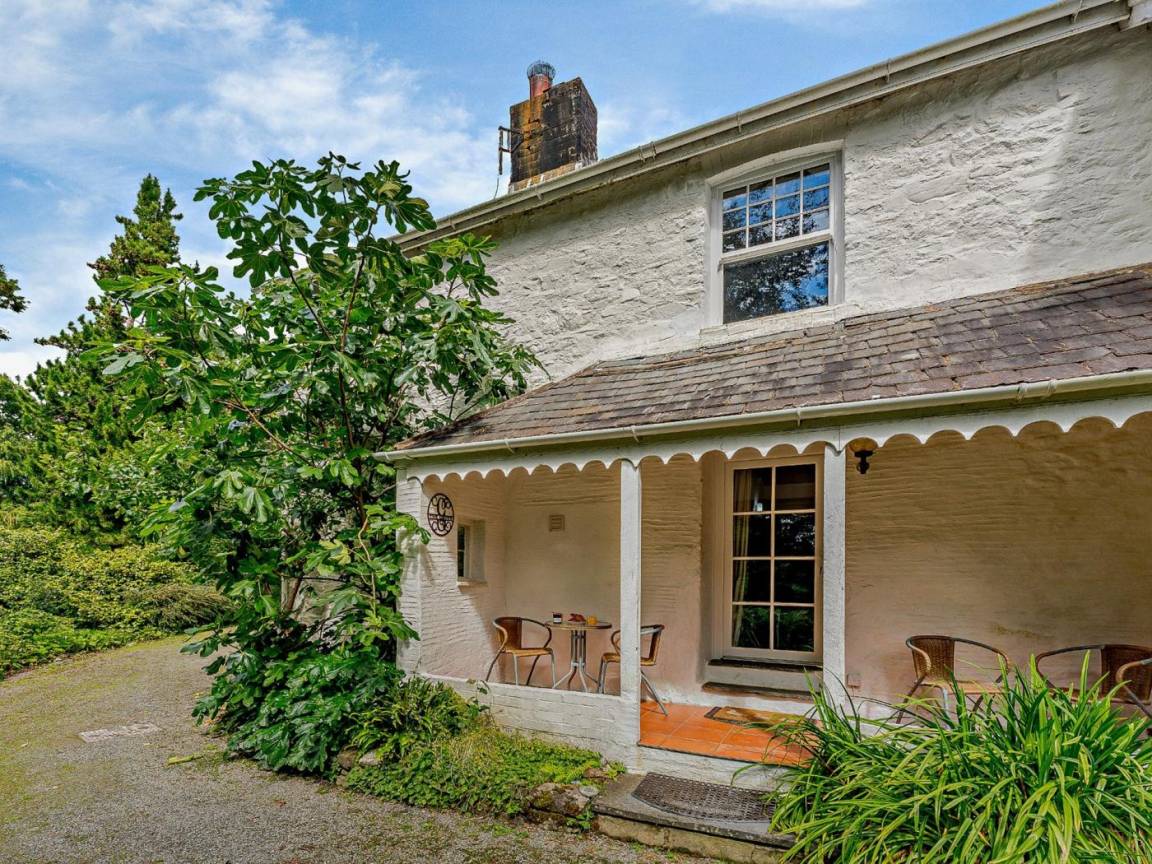 Cottage ∙ 2 Bedrooms ∙ 4 Guests - Machynlleth