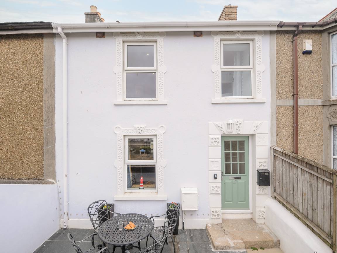 Cottage ∙ 3 Bedrooms ∙ 6 Guests - Gwithian