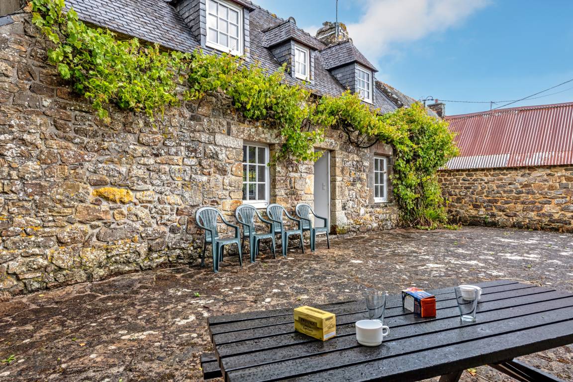 120 M² Maison De Vacances ∙ 4 Chambres ∙ 6 Personnes - Morgat