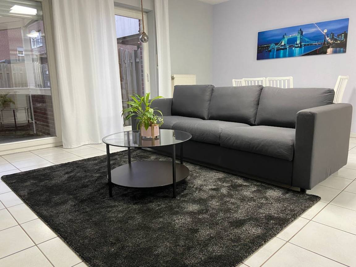 80 M² Ferienwohnung ∙ 2 Schlafzimmer ∙ 4 Gäste - Stadtlohn
