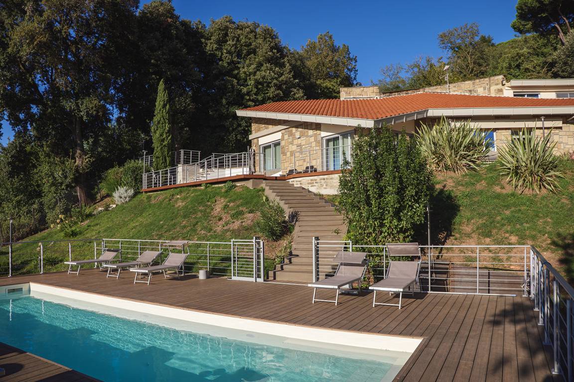 250 M² Villa ∙ 4 Makuuhuonetta ∙ 8 Vierasta - Marino