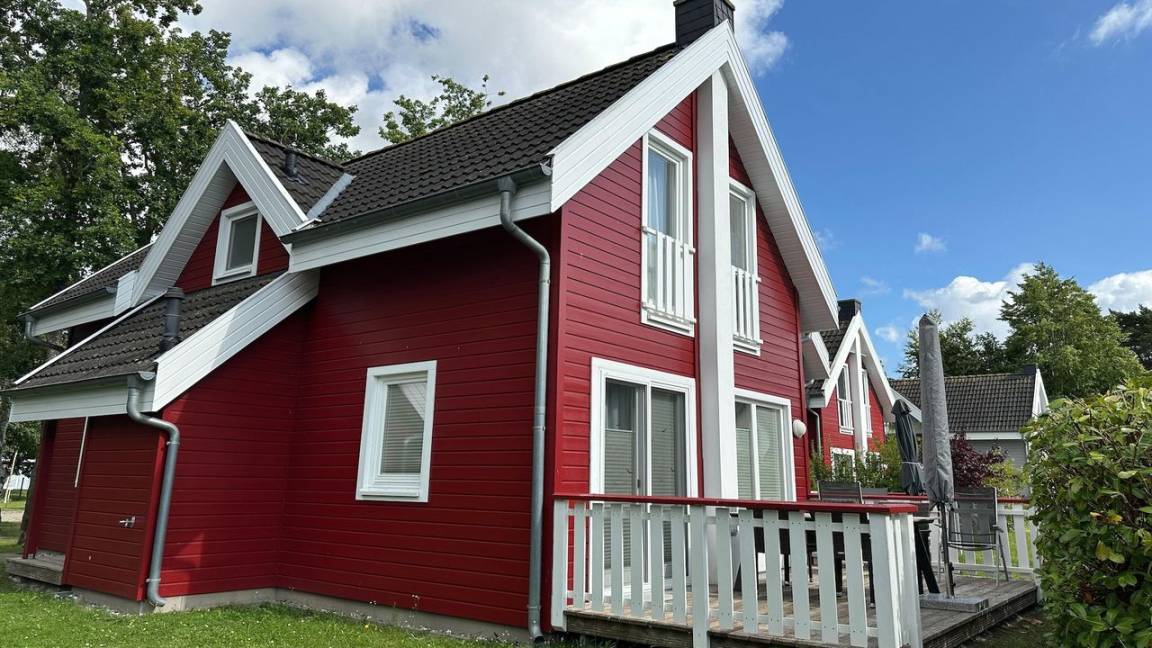 77 M² Ferienhaus ∙ 2 Schlafzimmer ∙ 5 Gäste - Glowe