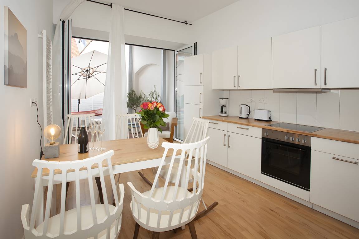 75 M² Ferienwohnung ∙ 2 Schlafzimmer ∙ 6 Gäste - Bamberg