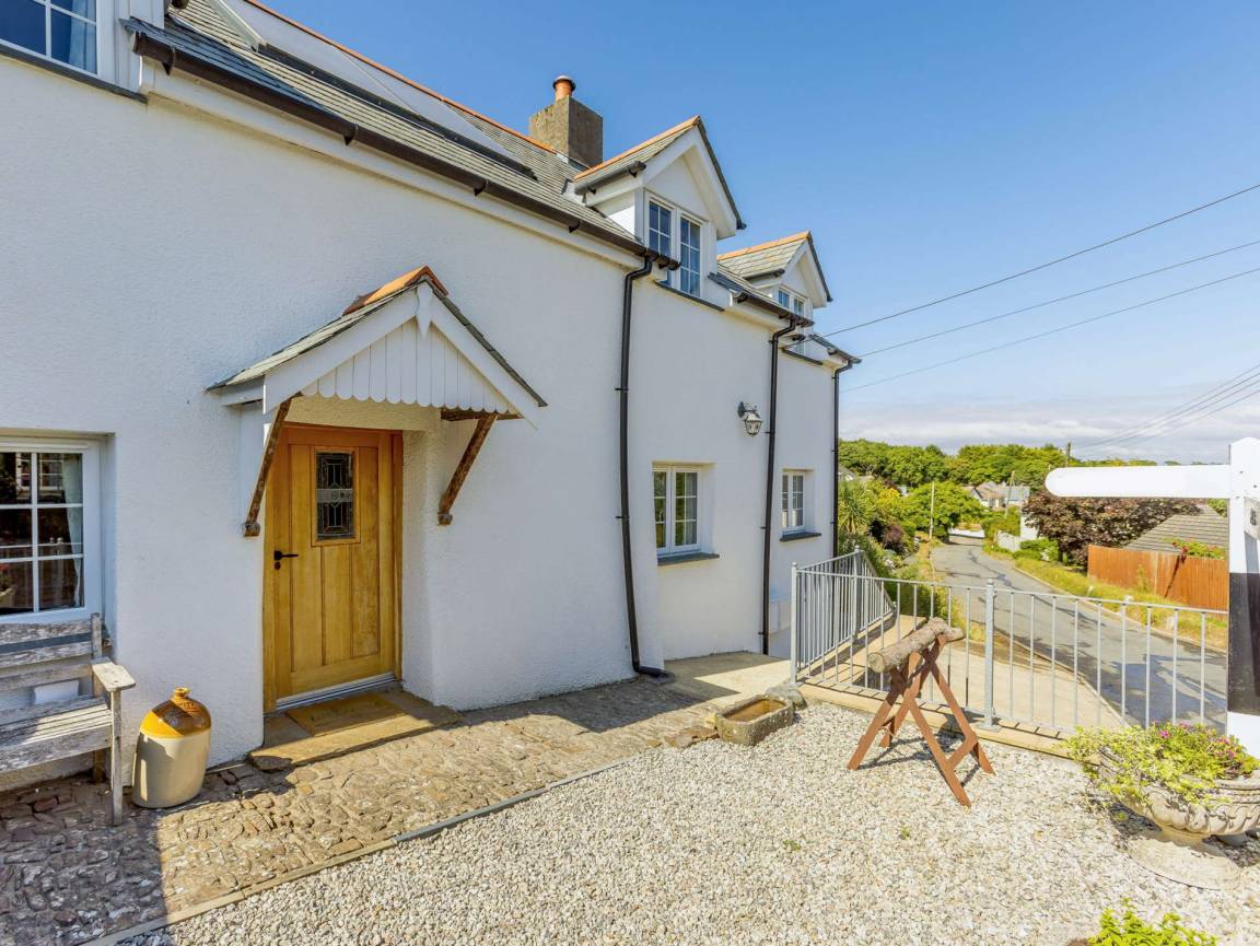 Cottage ∙ 4 Bedrooms ∙ 8 Guests - Bideford