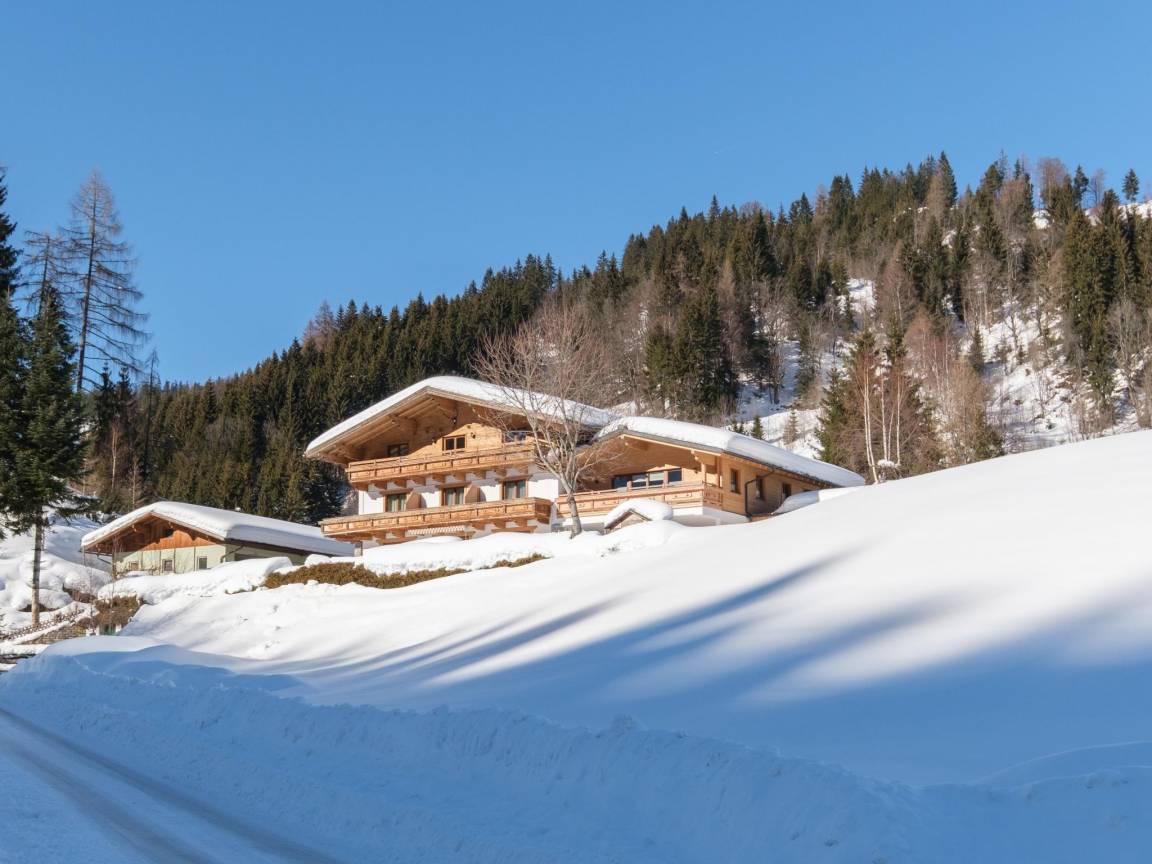 80 M² Ferienwohnung ∙ 3 Schlafzimmer ∙ 6 Gäste - Untertauern