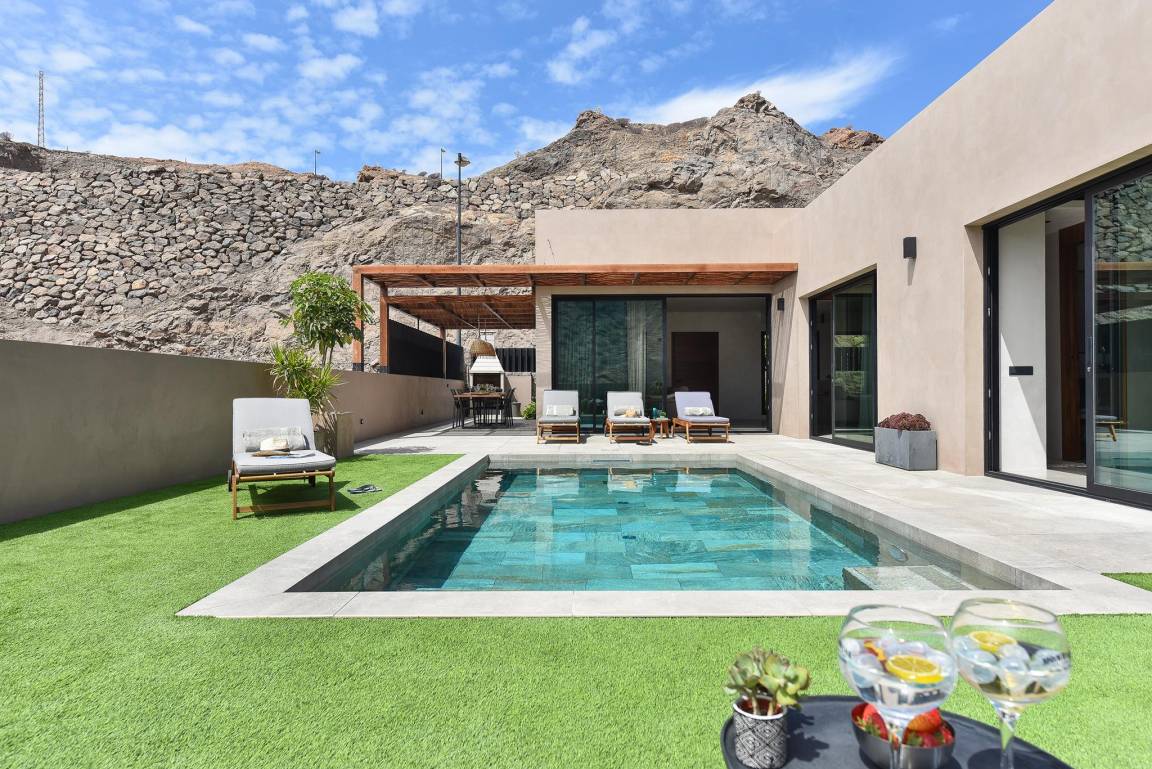 180 M² Villa ∙ 4 Slaapkamers ∙ 8 Gasten - Mogán