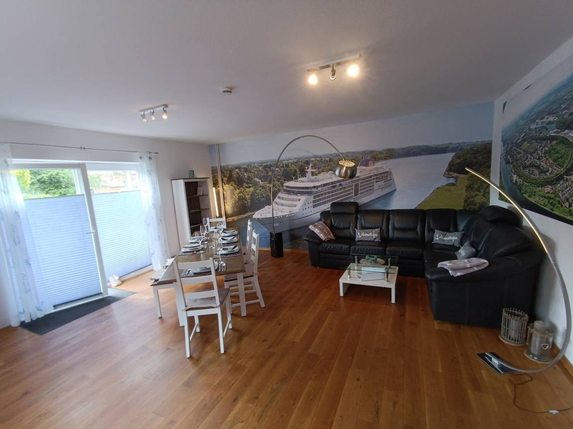 135 M² Ferienhaus ∙ 3 Schlafzimmer ∙ 7 Gäste - Rendsburg