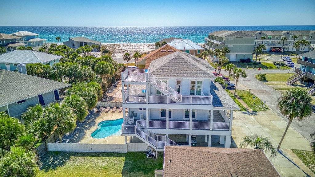 330 M² House ∙ 6 Bedrooms ∙ 19 Guests - Pensacola Beach, FL