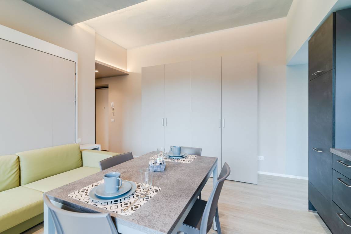 28 M² Studio ∙ 1 Personne - Pavie