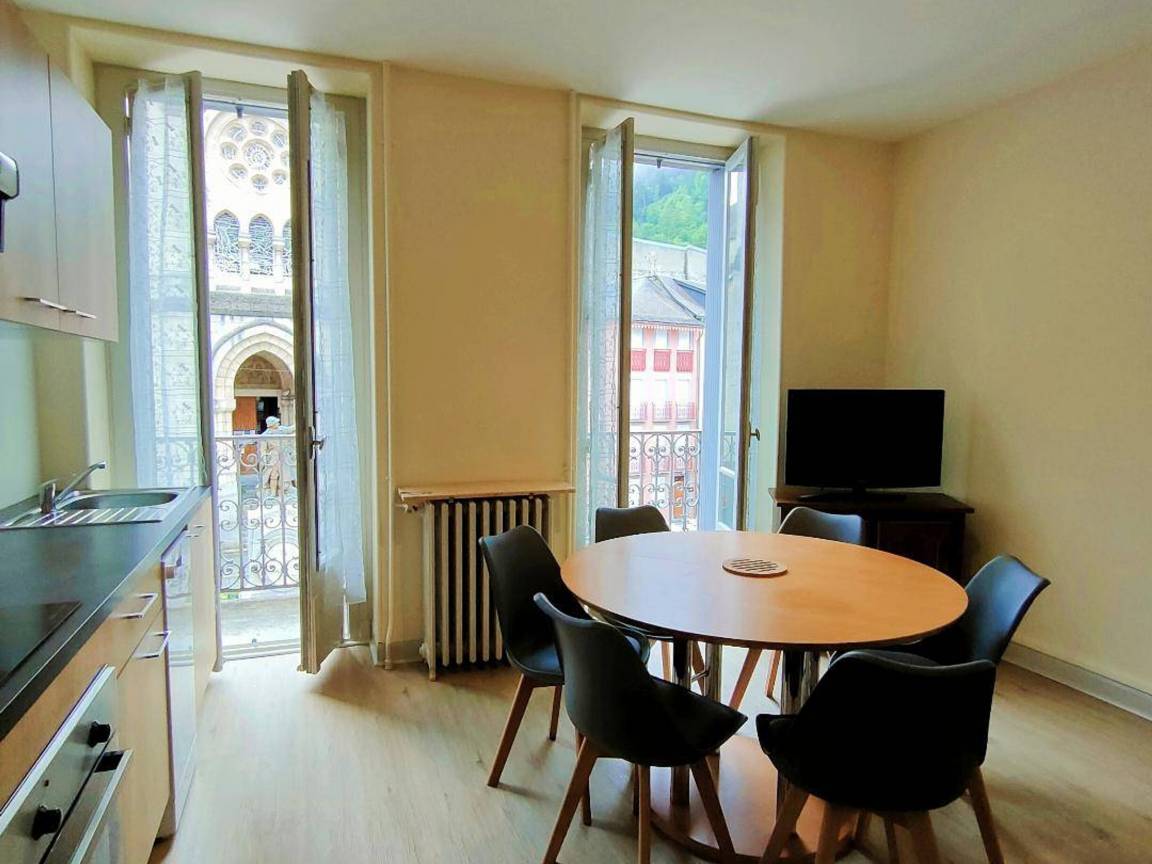 45 M² Appartement ∙ 2 Chambres ∙ 6 Personnes - Cauterets