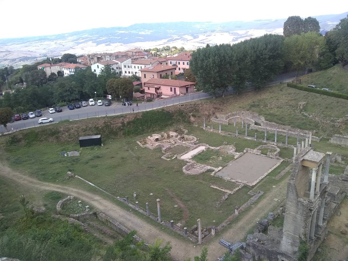 Apartment ∙ 2 Bedrooms ∙ 6 Guests - Volterra