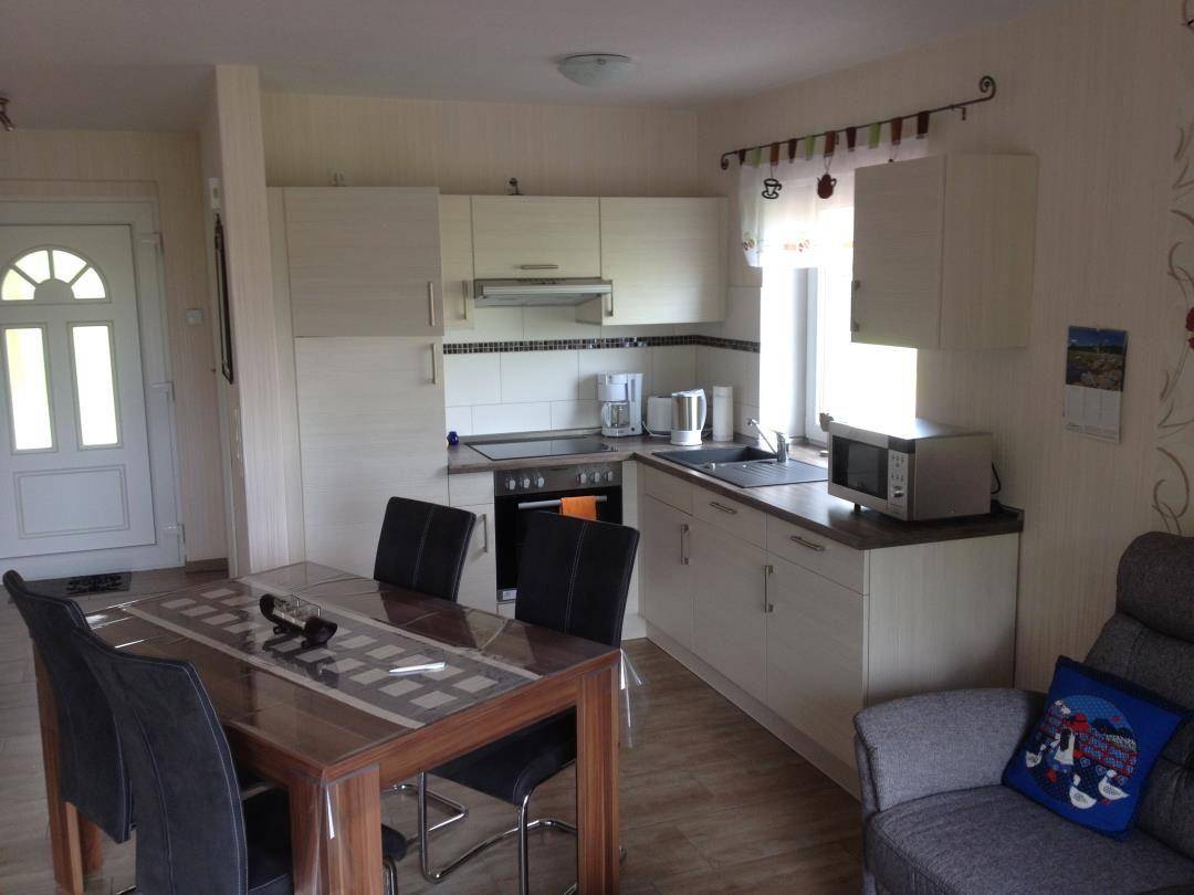 60 M² Huis ∙ 1 Slaapkamer ∙ 3 Gasten - Aurich