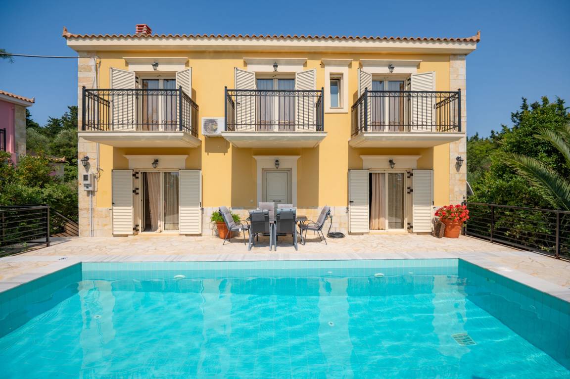 215 M² Villa ∙ 3 Bedrooms ∙ 6 Guests - Fiskardo