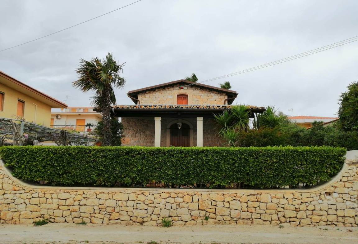 500 M² Villa Vacanza ∙ 4 Camere Da Letto ∙ 9 Ospiti - Pozzallo