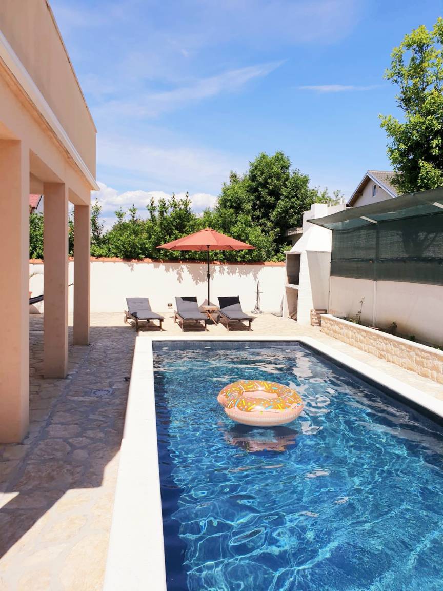 160 M² Apartment ∙ 3 Bedrooms ∙ 7 Guests - Nin