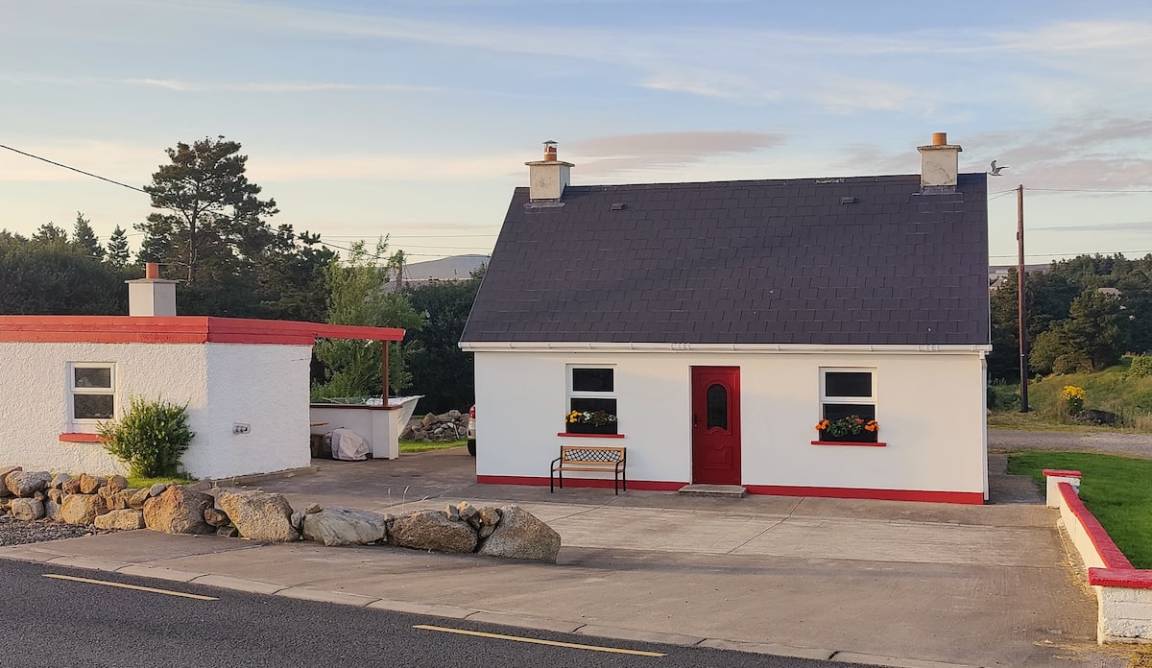 House ∙ 3 Bedrooms ∙ 6 Guests - Ireland