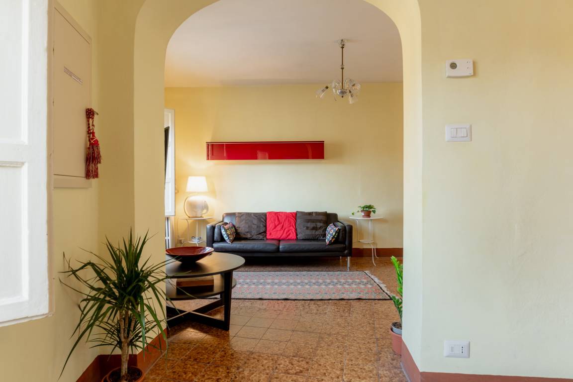 90 M² House ∙ 2 Bedrooms ∙ 4 Guests - Lucca