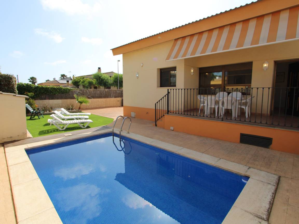 70 M² Casa Vacanza ∙ 3 Camere Da Letto ∙ 6 Ospiti - Riumar