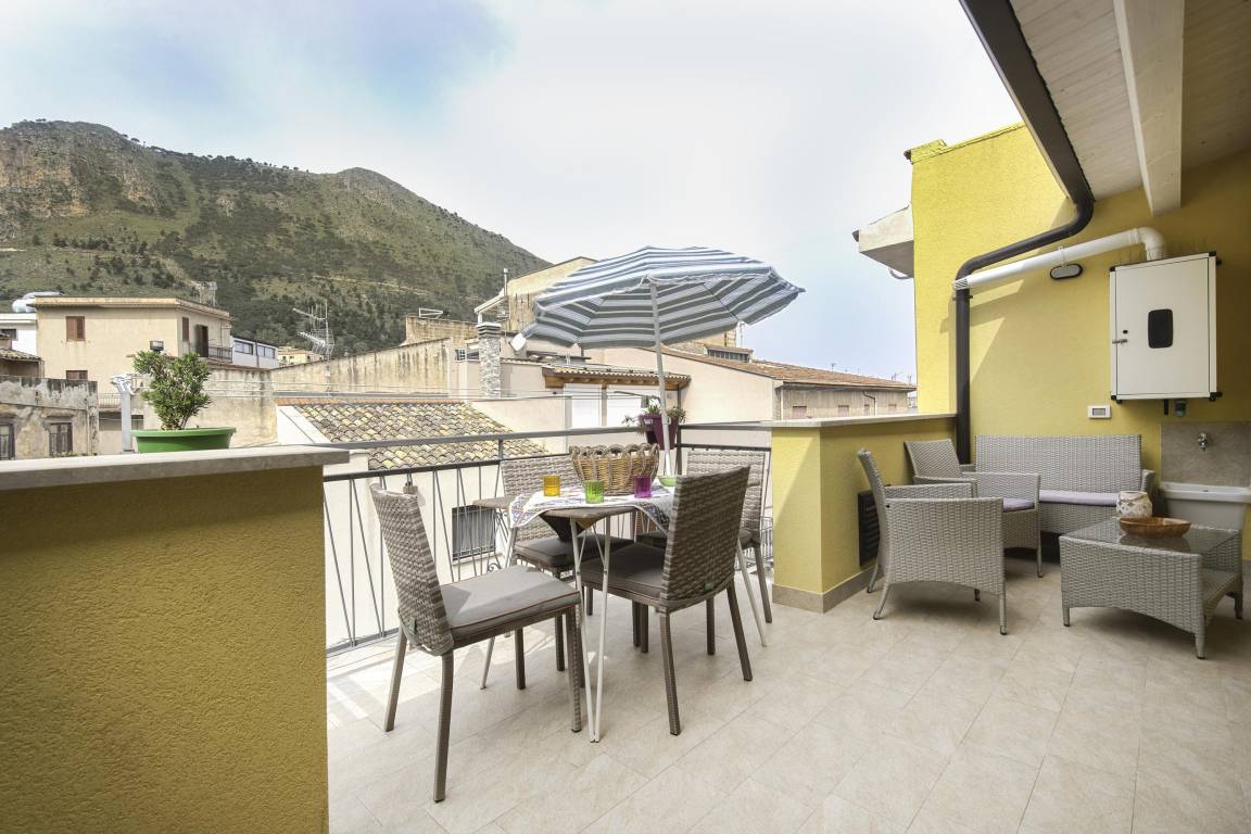 70 M² Apartamento ∙ 1 Habitación ∙ 4 Huéspedes - Castellammare del Golfo