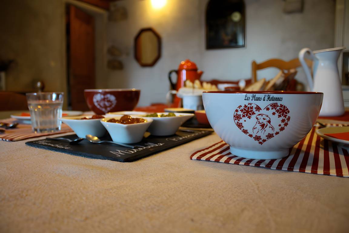 35 M² Chambre D'hôtes ∙ 1 Chambre ∙ 6 Personnes - Ain