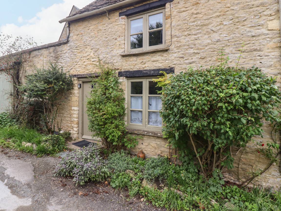 Cottage ∙ 2 Bedrooms ∙ 4 Guests - Burford, UK