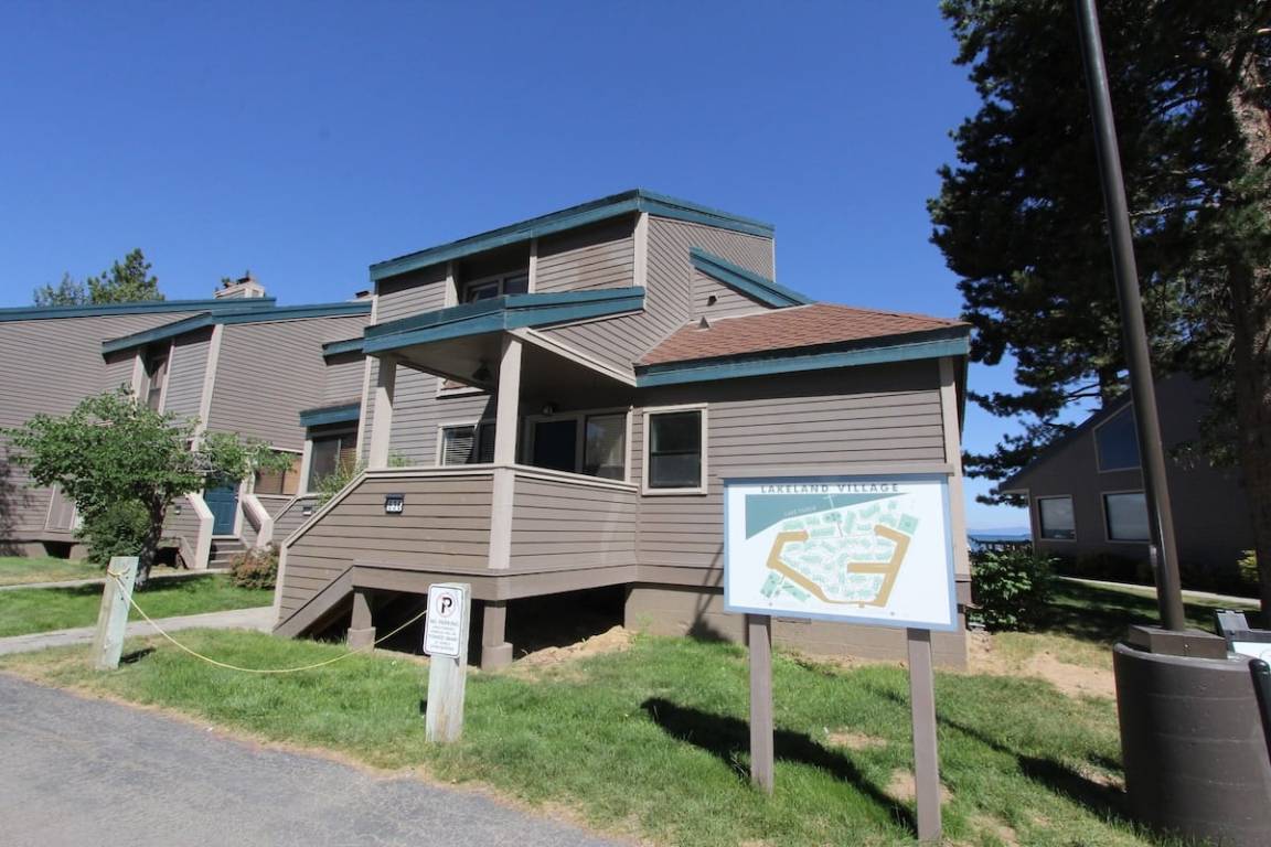 224 M² Condo ∙ 4 Bedrooms ∙ 12 Guests - Lake Tahoe