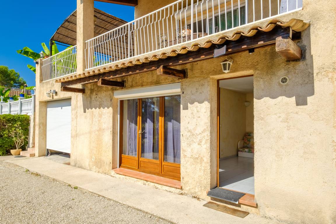 40 M² Apartment ∙ 1 Bedroom ∙ 4 Guests - Montauroux