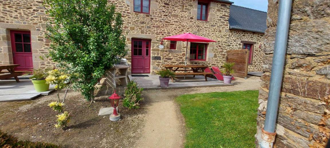 70 M² Gîte ∙ 2 Chambres ∙ 6 Personnes - Saint-Coulomb