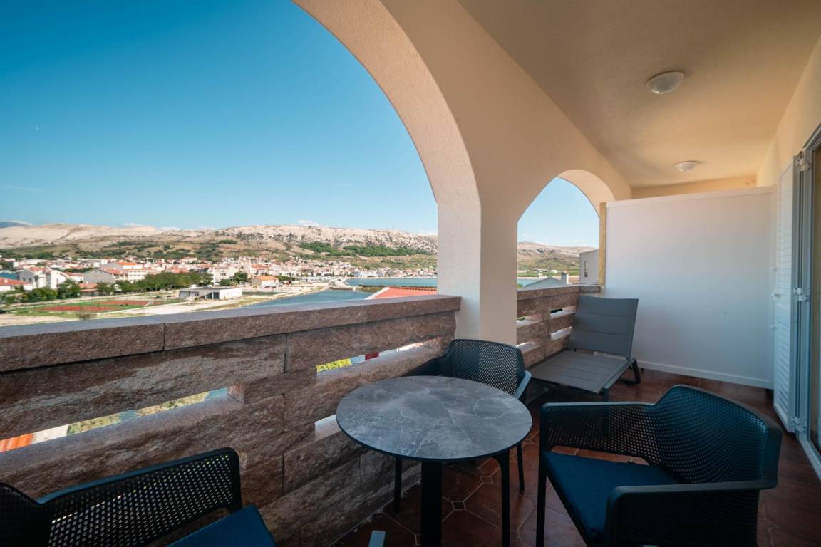 65 M² Apartamento ∙ 2 Habitaciones ∙ 4 Huéspedes - Pag