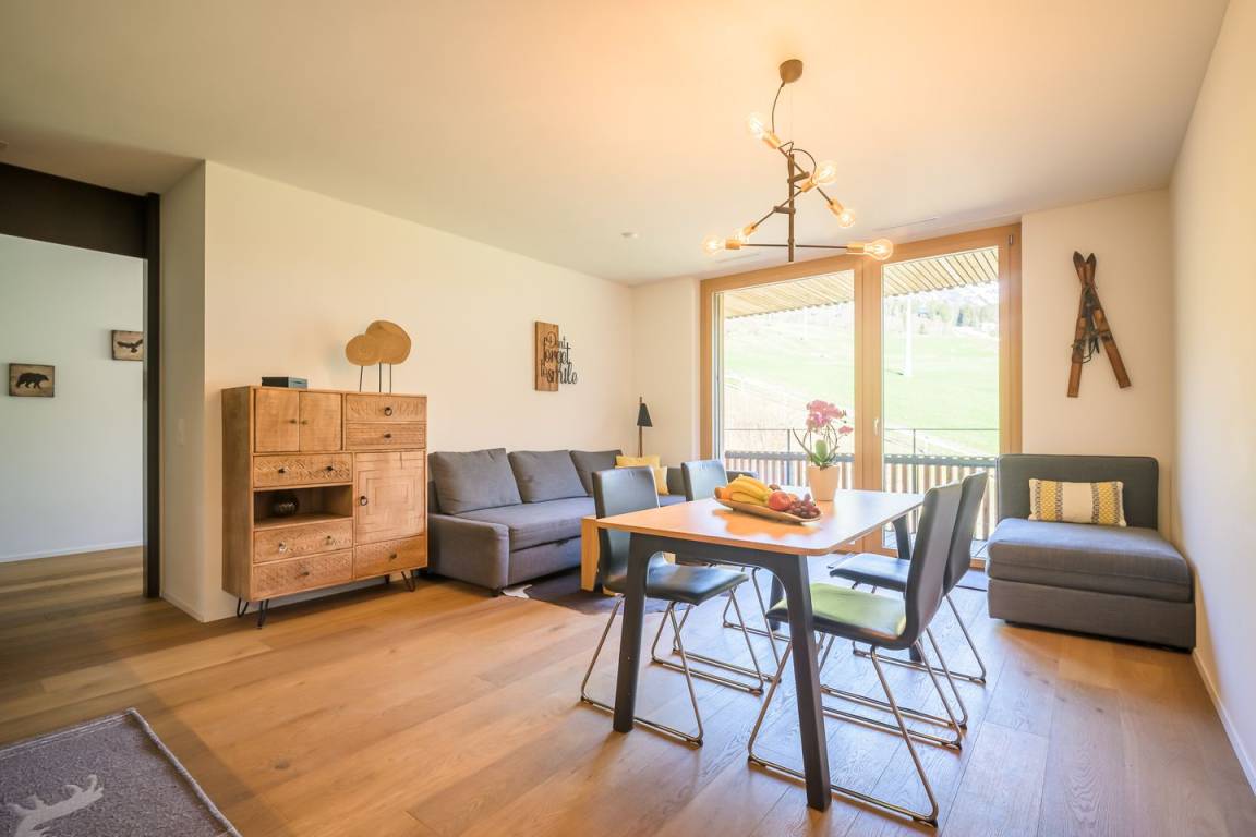 68 M² Apartment ∙ 2 Bedrooms ∙ 4 Guests - Lax