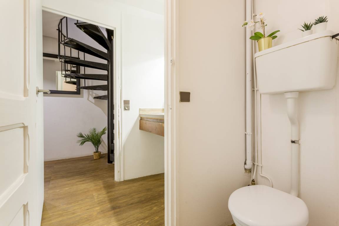 98 M² Appartement ∙ 3 Chambres ∙ 10 Personnes - Place de la République