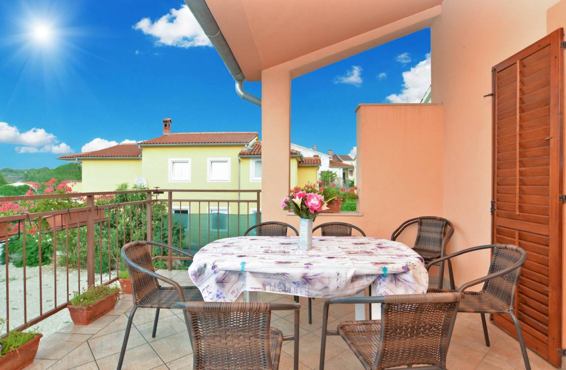 85 M² Apartment ∙ 3 Bedrooms ∙ 8 Guests - Fažana