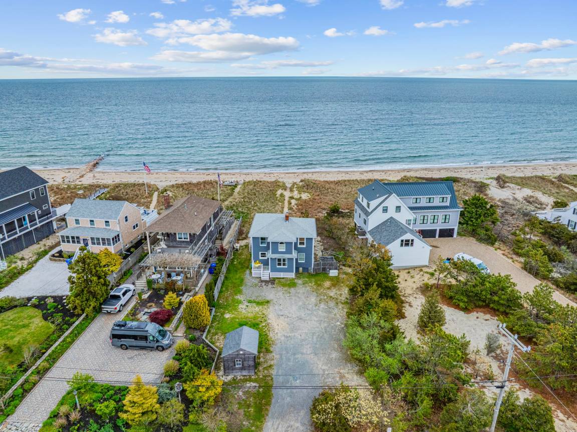 180 M² House ∙ 4 Bedrooms ∙ 10 Guests - Massachusetts
