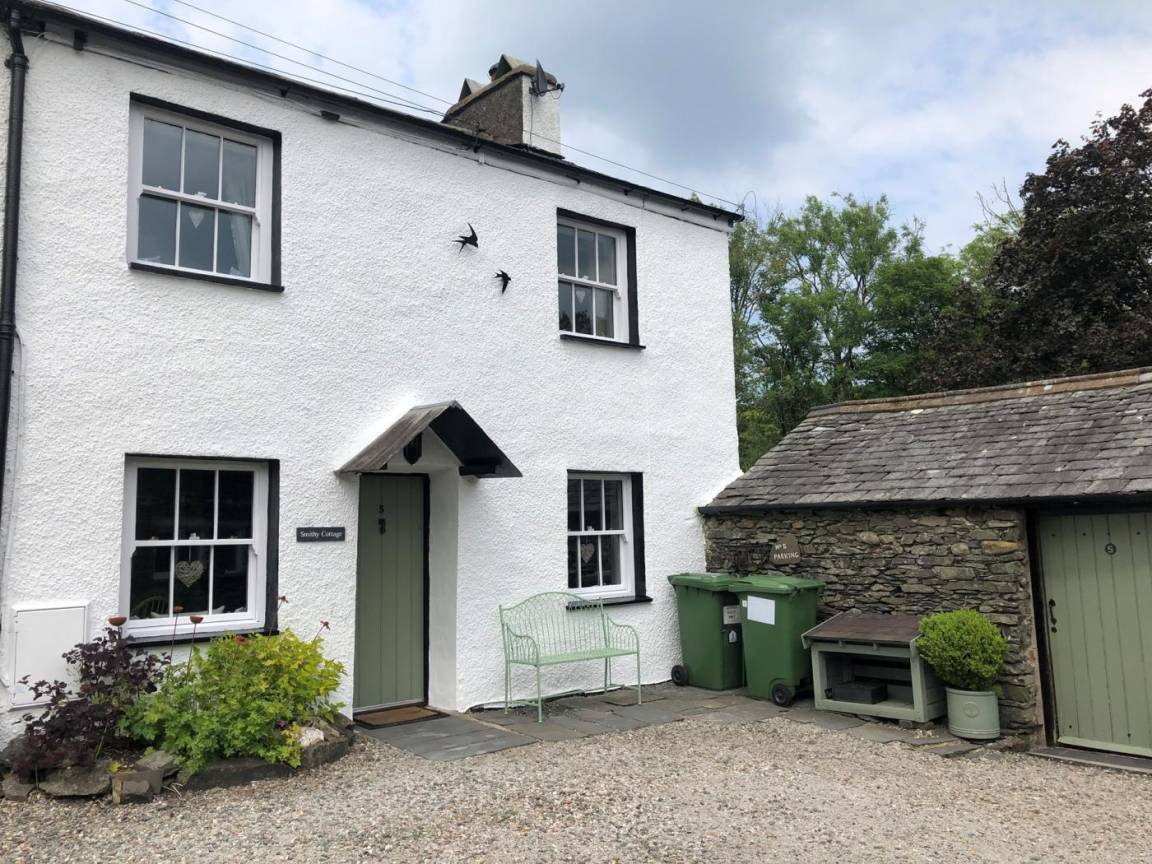 Cottage ∙ 3 Bedrooms ∙ 5 Guests - Newby Bridge