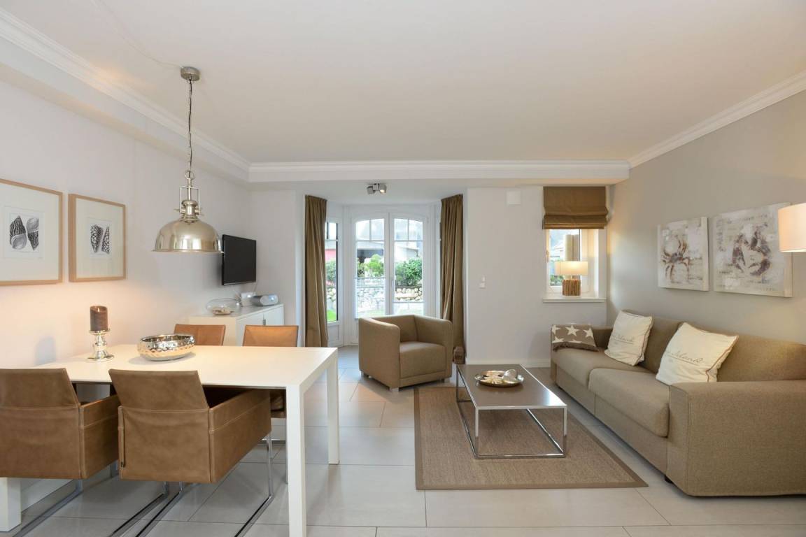 70 M² Apartment ∙ 1 Bedroom ∙ 4 Guests - Kampen, Germany